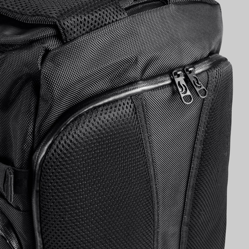 Skunk Smell Proof Face-Off Backpack / $ 129.99 at 420 Science